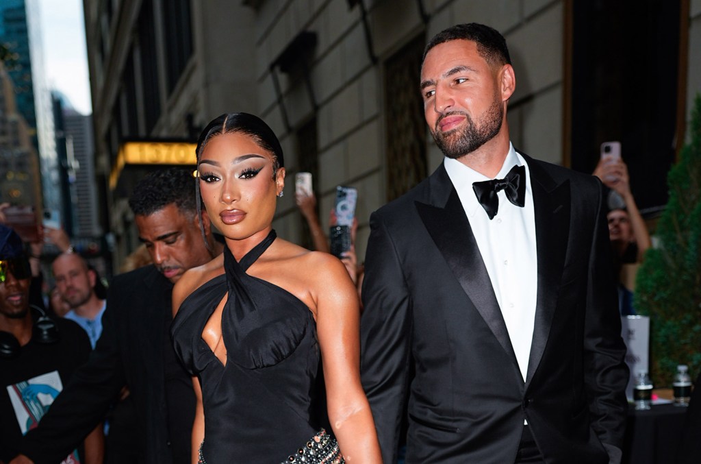 Megan Thee Stallion es 'Good Luck Charm' de Klay Thompson en la fecha ...
